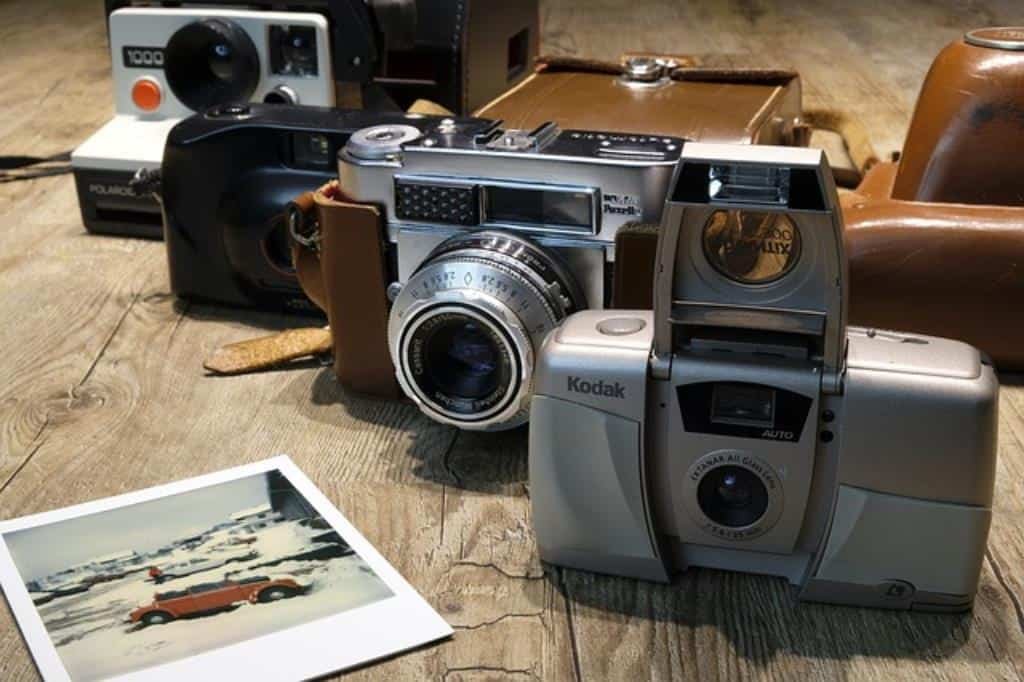 Instant Photography Tips ( 12 Tips to Be the Pro of Instant Photography ...